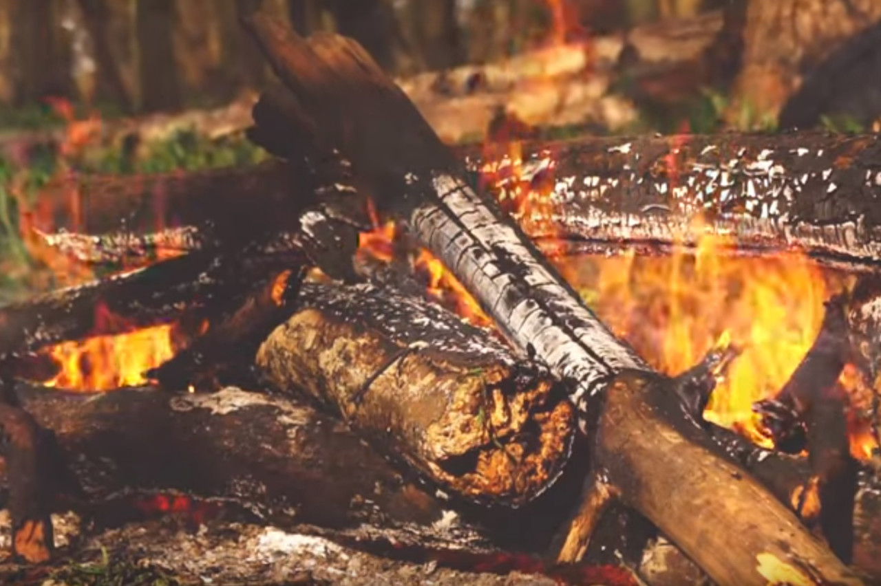 Crank Up the Heat with a Long Fire | RECOIL OFFGRID