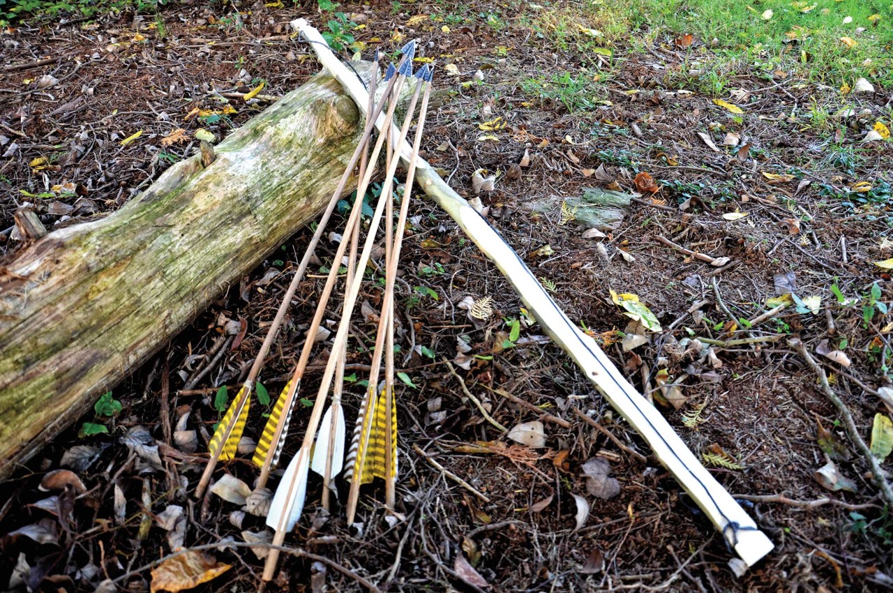 Build Your Own Survival Bow | RECOIL OFFGRID