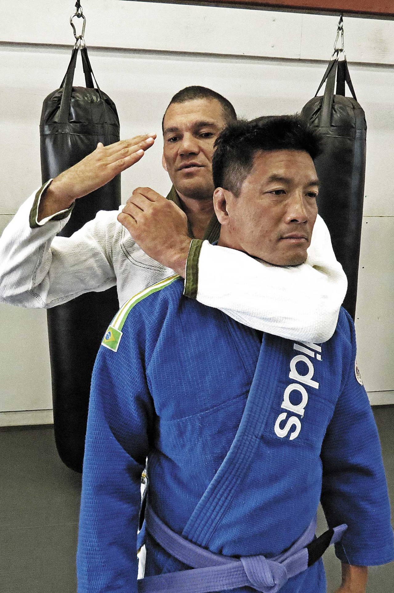 Lights Out: Chokehold Basics for Self-Defense | RECOIL OFFGRID