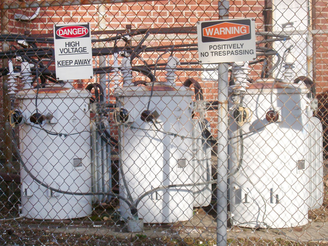 Infographic: Understanding the Power Grid | RECOIL OFFGRID