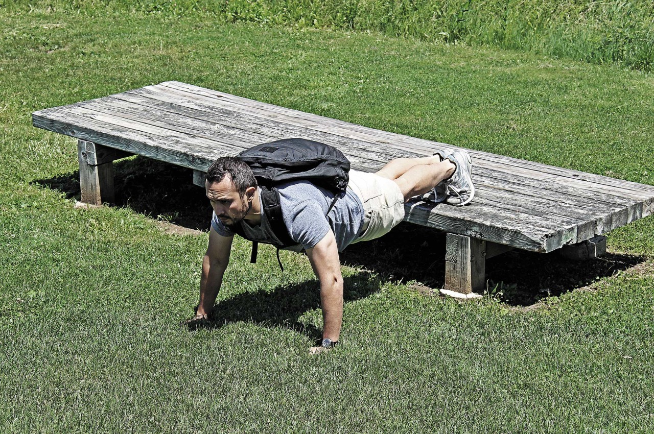 Infographic: Improving Your Posture to Fight Back Pain | RECOIL OFFGRID