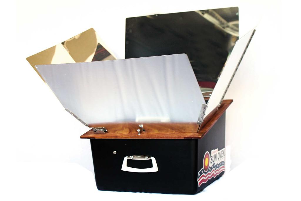 5 Solar Ovens That Turn Sunshine into Mealtime | RECOIL OFFGRID