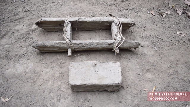 Primitive Technology: Making Mud Bricks | RECOIL OFFGRID