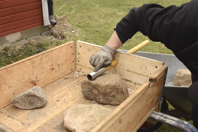 Video: Making a Simple DIY Forge | RECOIL OFFGRID