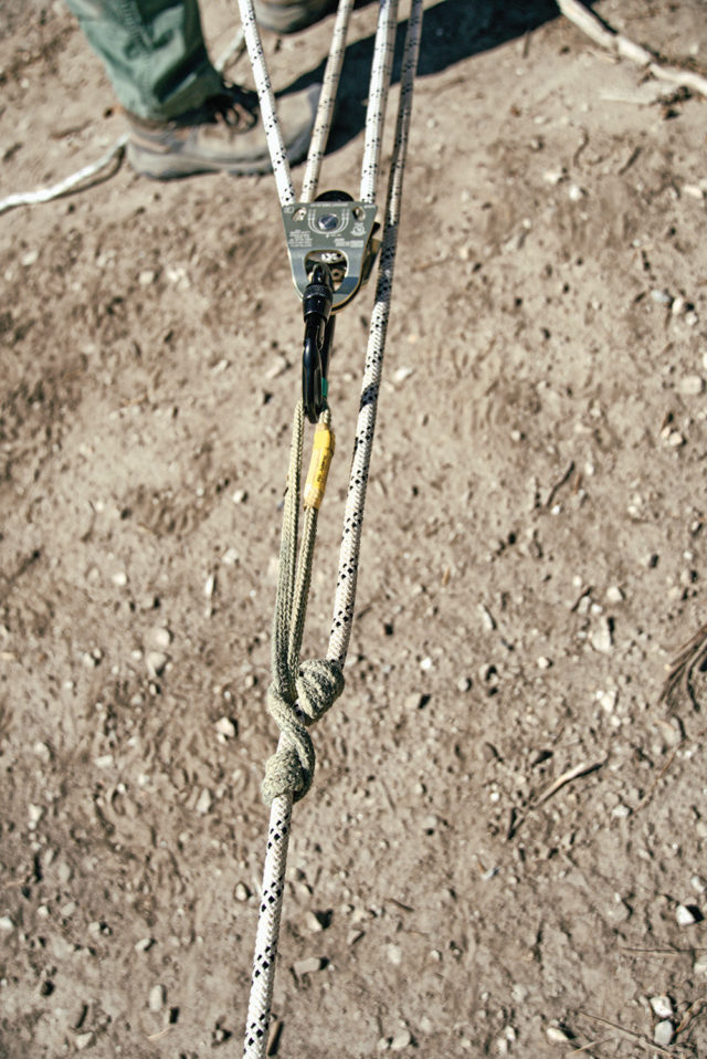 DIY Off-Road Vehicle Recovery with Rope & Pulleys | RECOIL OFFGRID