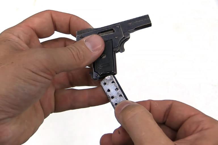 Forgotten Weapons: The World's Smallest Pistol | RECOIL OFFGRID