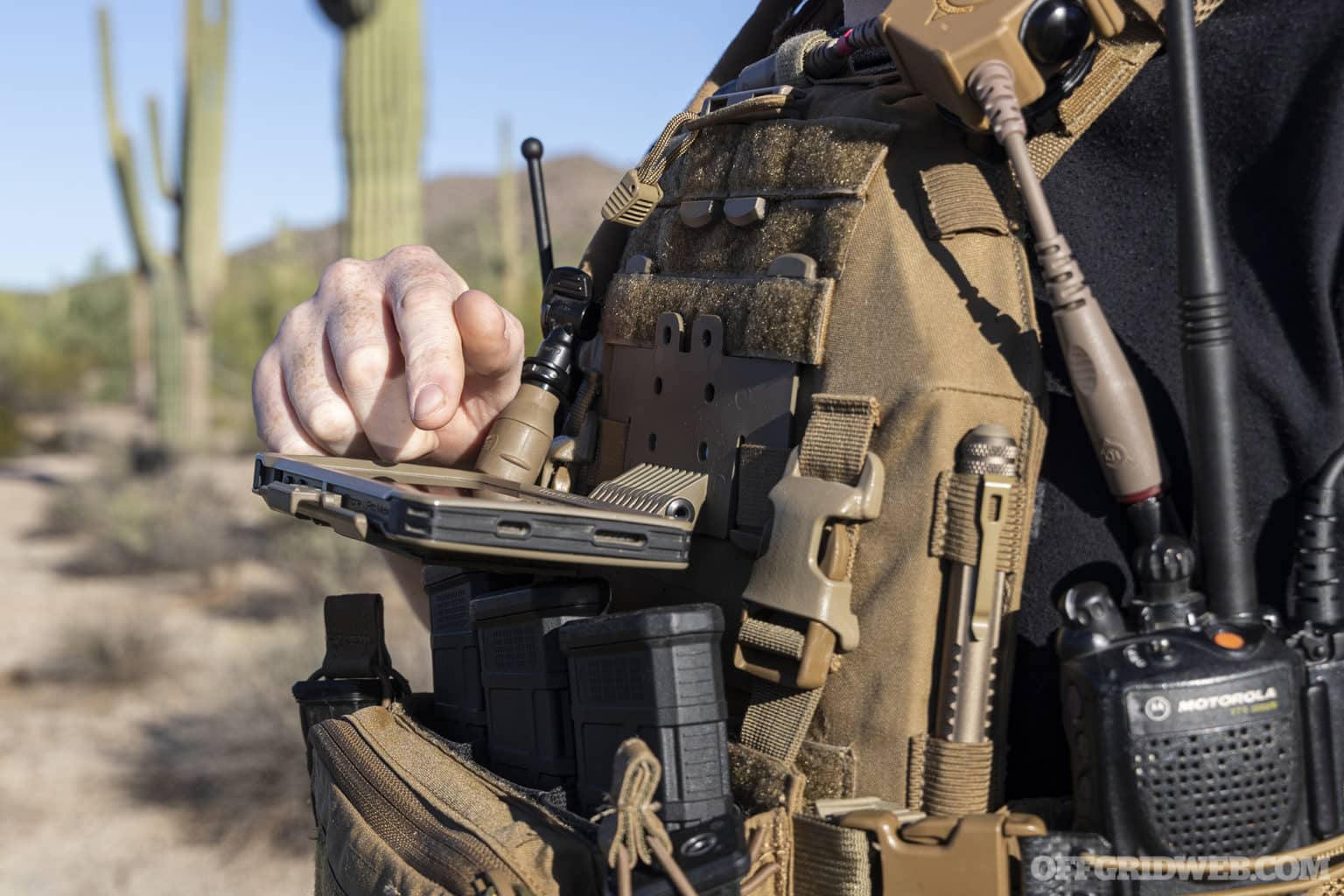 Plate Carrier Radio Setups: Safariland Liberator & Silynx Clarus ...