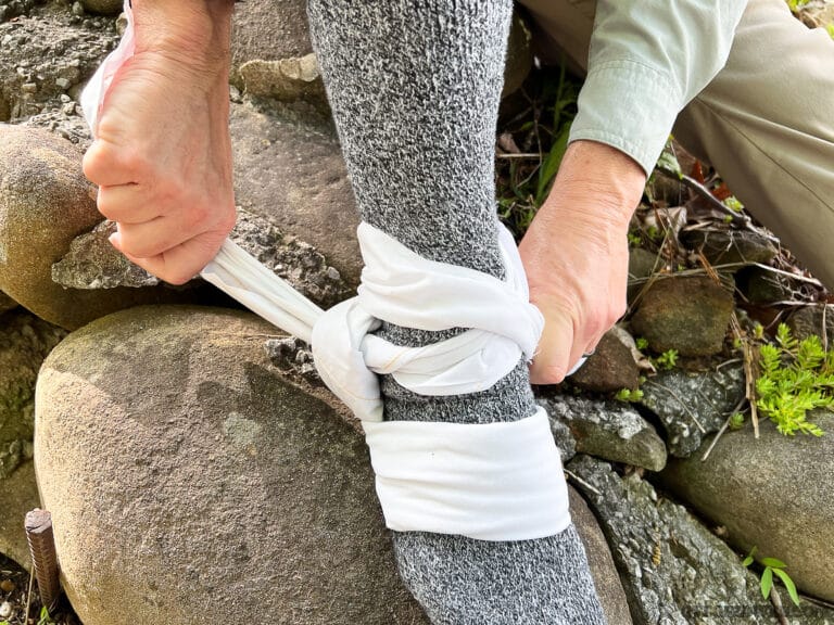 Triangular Bandage: More Than A Dozen Uses | RECOIL OFFGRID