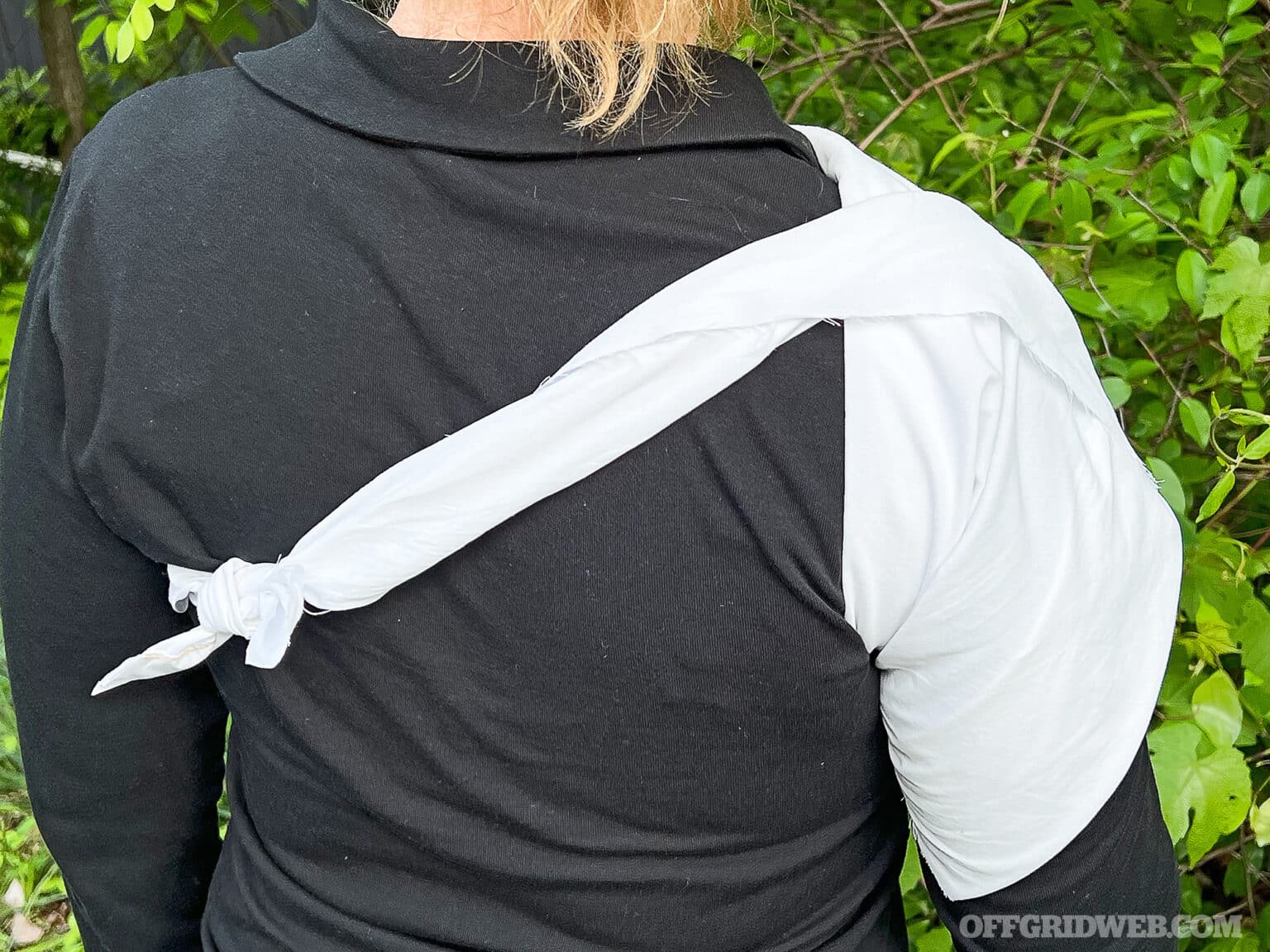 Triangular Bandage: More Than A Dozen Uses | RECOIL OFFGRID