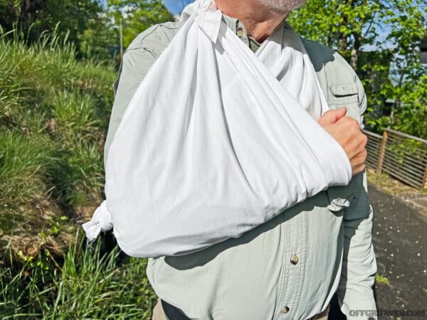 Triangular Bandage: More Than A Dozen Uses | RECOIL OFFGRID